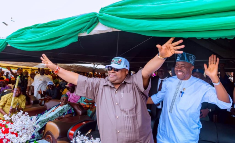 Gov Adeleke Flags Off Ila Orangun Dual Carriage Project, Says His ‘Pact ...